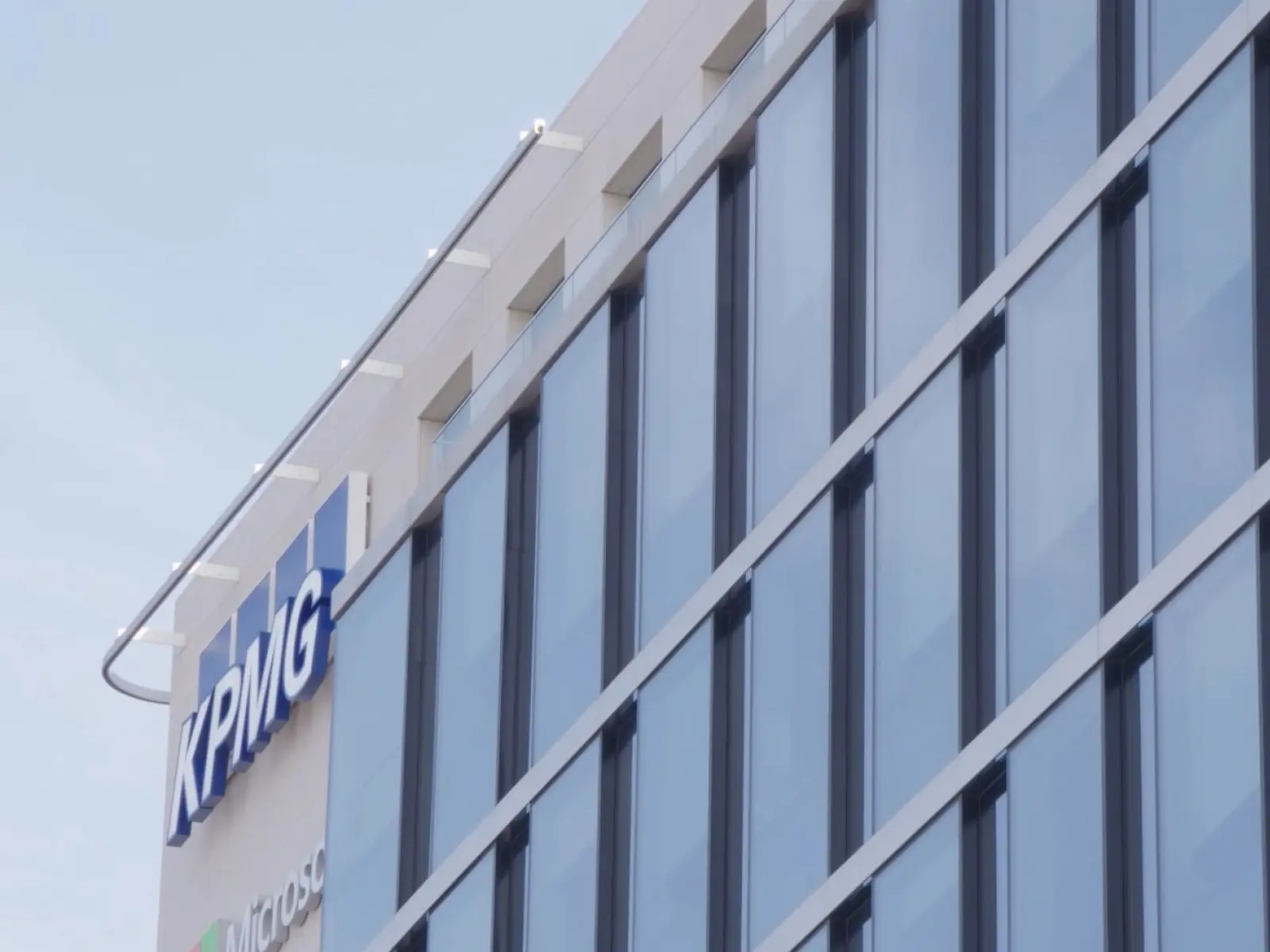 KPMG Law. Effective. Proactive. Creative.